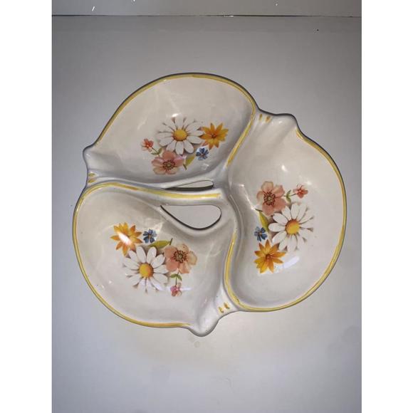 California Pottery | Dining | Vintage California Pottery Usa 332 White ...